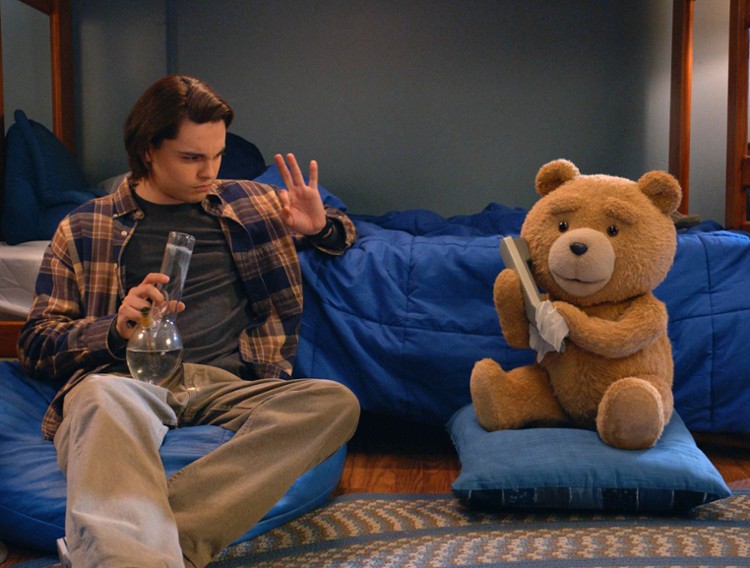 Ted Sezon 1 Odcinek 2 - Moich dwóch ojców | Filmweb