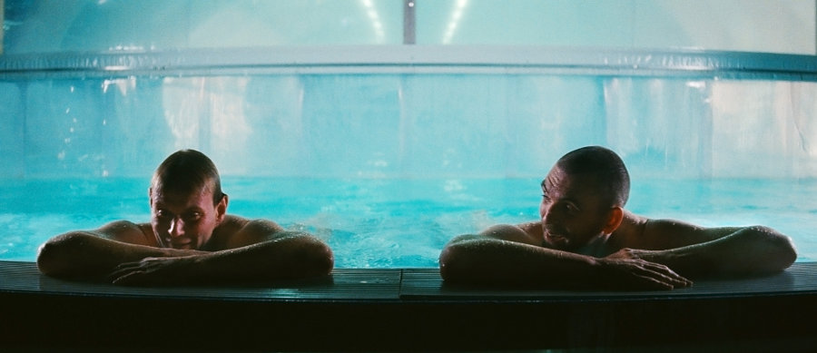 Trzy (2010) - Filmweb