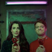 Bonding (Serial TV 2019- ) - Filmweb