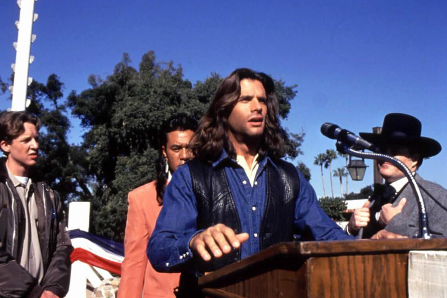 Renegat (Serial TV 1992- ) - Filmweb