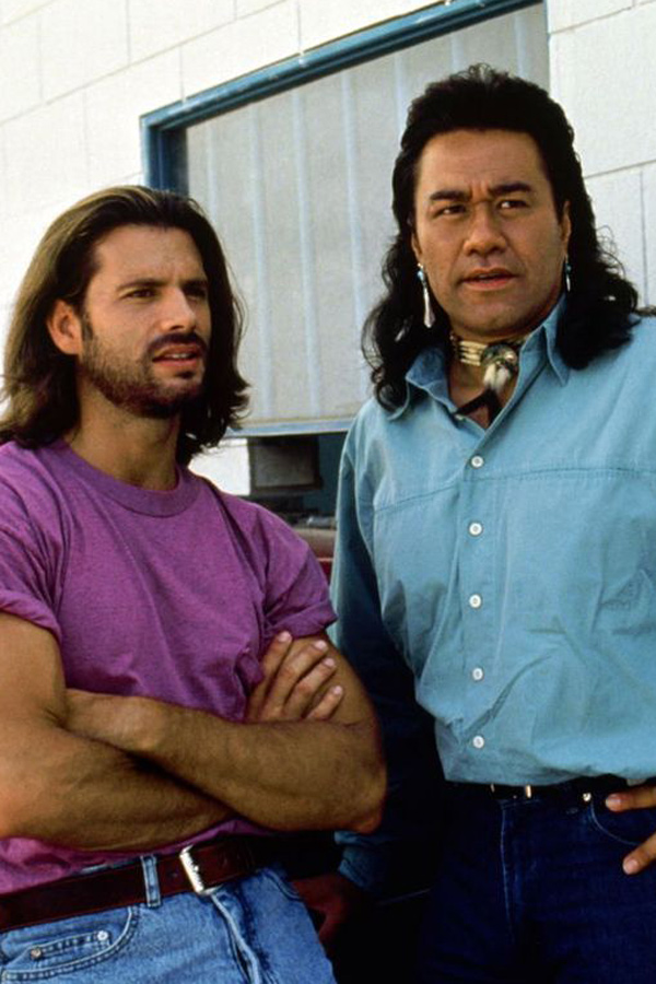 Renegat (Serial TV 1992- ) - Filmweb