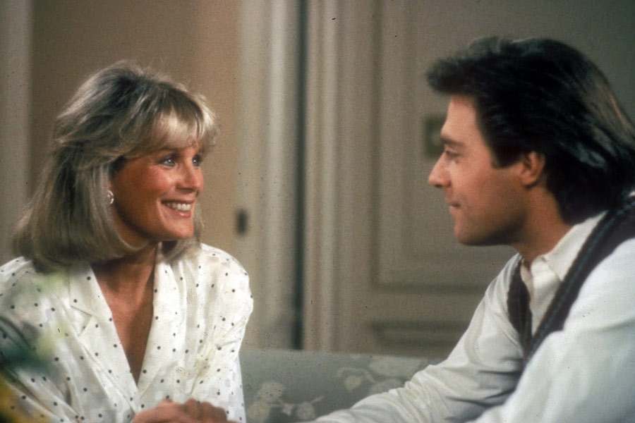 Dynastia (Serial TV 1981- ) - Filmweb