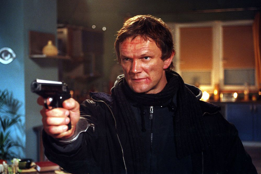 Show (2003) - Filmweb