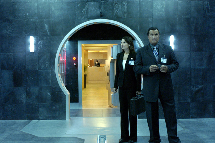 Najemnik (2006) - Filmweb
