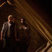 Intruz (2013) - Filmweb