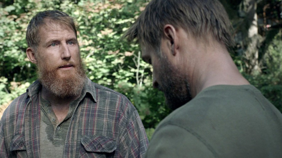 Colony (Serial TV 2016- ) - Filmweb