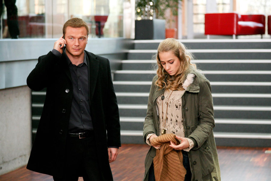 Julia (Serial TV 2011- ) - Filmweb