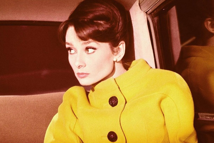 Szarada (1963) - Filmweb