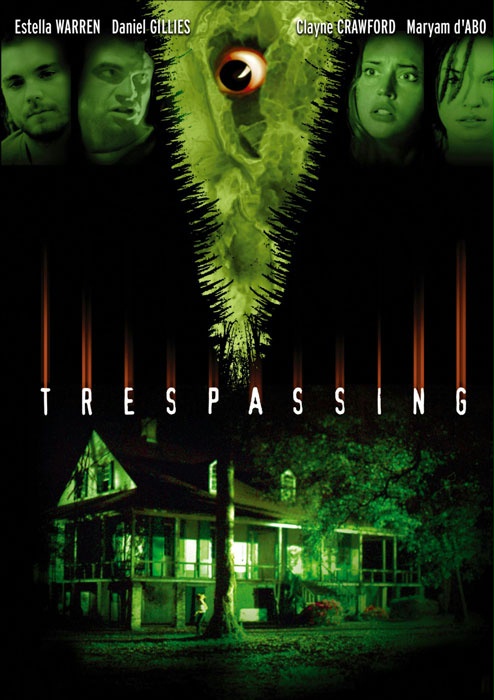 Trespassing (2004) - Filmweb