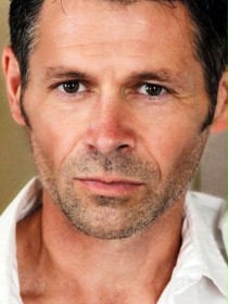 Kryzys (2021) pełna obsada - Filmweb