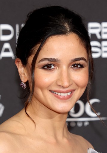 Geetu Arora's Instagram, Twitter & Facebook on IDCrawl