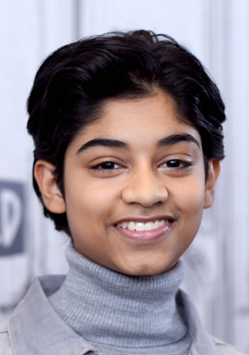 Rohan Chand Jumanji Scenes Movie Review: "Mowgli: Legend Of The