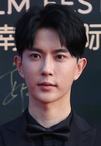 Menglong Yu Bio | Wiek, Wzrost, Rodzina, Kariera | Filmweb