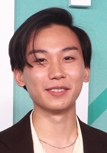 Ethan Costanilla - Filmweb